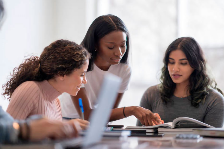 Five Financial Lessons Aussies Can Take Into 2026 Now