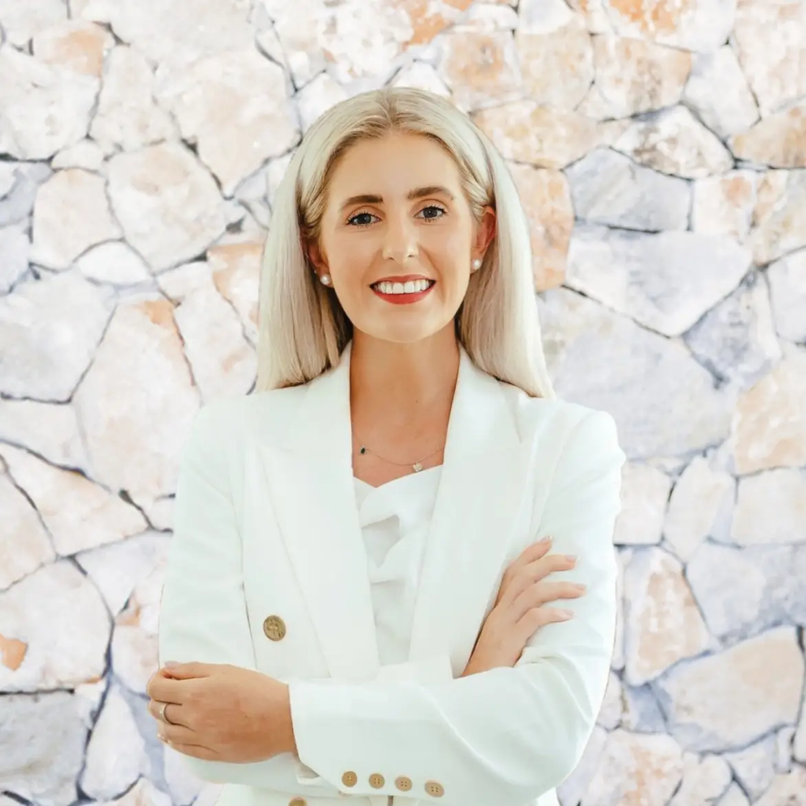 MAFS bride’s $680K salary shocks viewers - Redland Bayside News