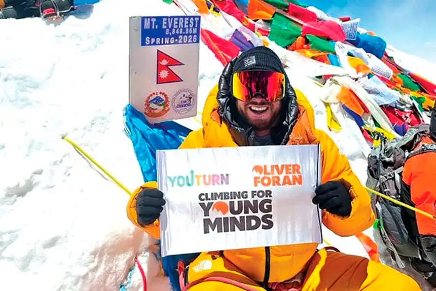 Bayside Adventurer Sets Everest Sea-to-Summit Record